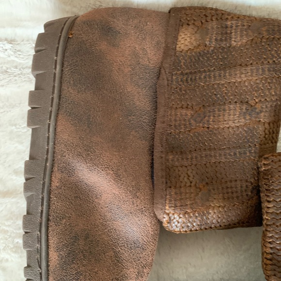 Avon | Shoes | Avon Memory Foam Cabot Knit Boot | Poshmark